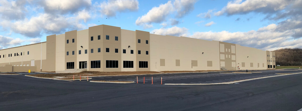 Majestic Bethlehem Center - Building 4 - Commerce Construction Co., L.P.